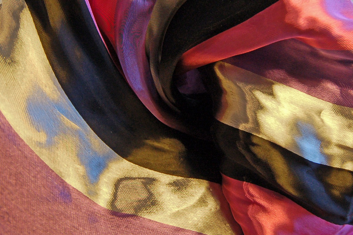 MET166-5 - MaterialDistrict
