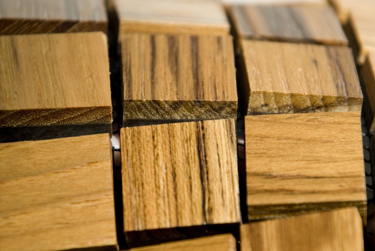 WOO130-2 - MaterialDistrict