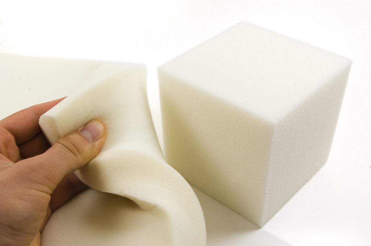 PLA702-3 - MaterialDistrict