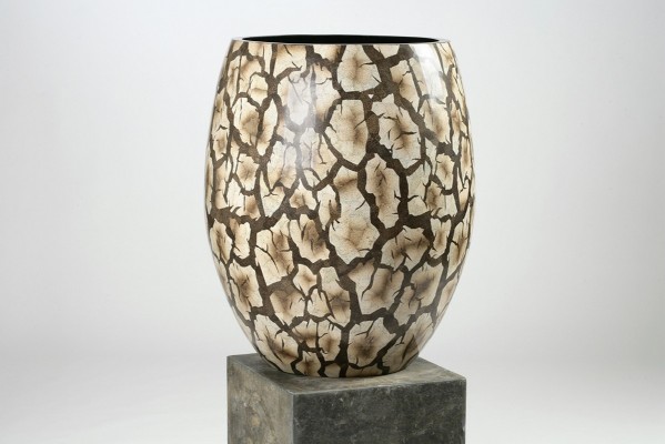 Eggshell inlay - MaterialDistrict