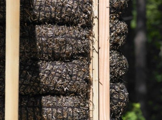 Little Seaweed house - MaterialDistrict