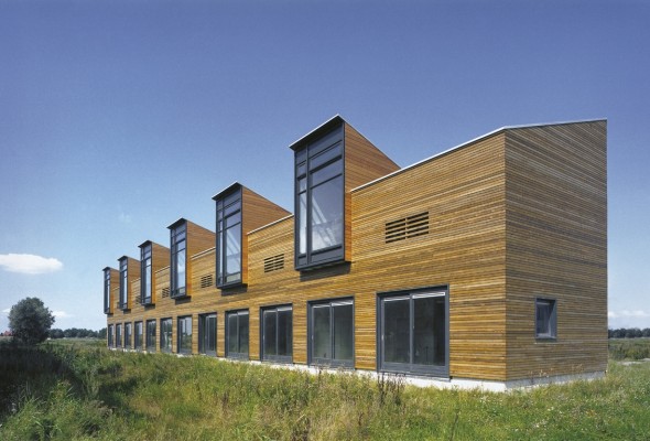 Siberian larch WaxedWood Cladding - MaterialDistrict