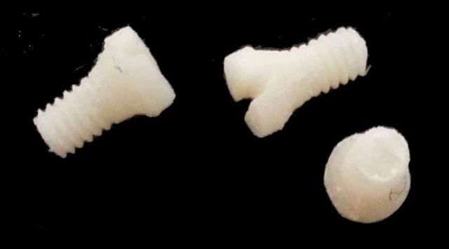 Silk screws - MaterialDistrict