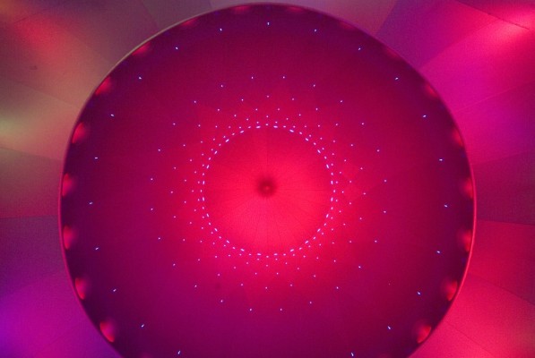 Building with air - MaterialDistrict