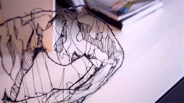 Drawing in the air - MaterialDistrict