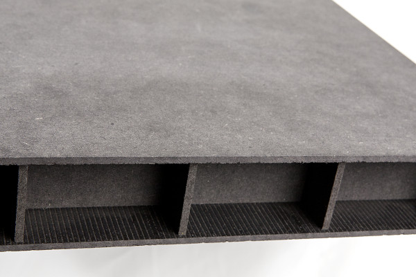 Greenpanel Negro - MaterialDistrict