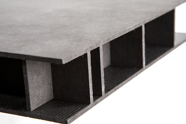 Greenpanel Negro - MaterialDistrict