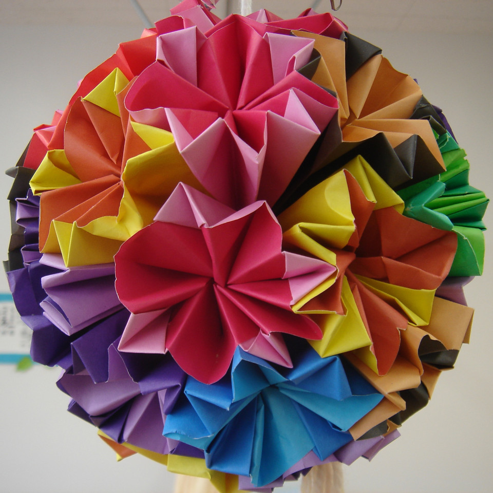 Smart 'Origami' Material Remembers Hundreds of Shapes 1 - MaterialDistrict