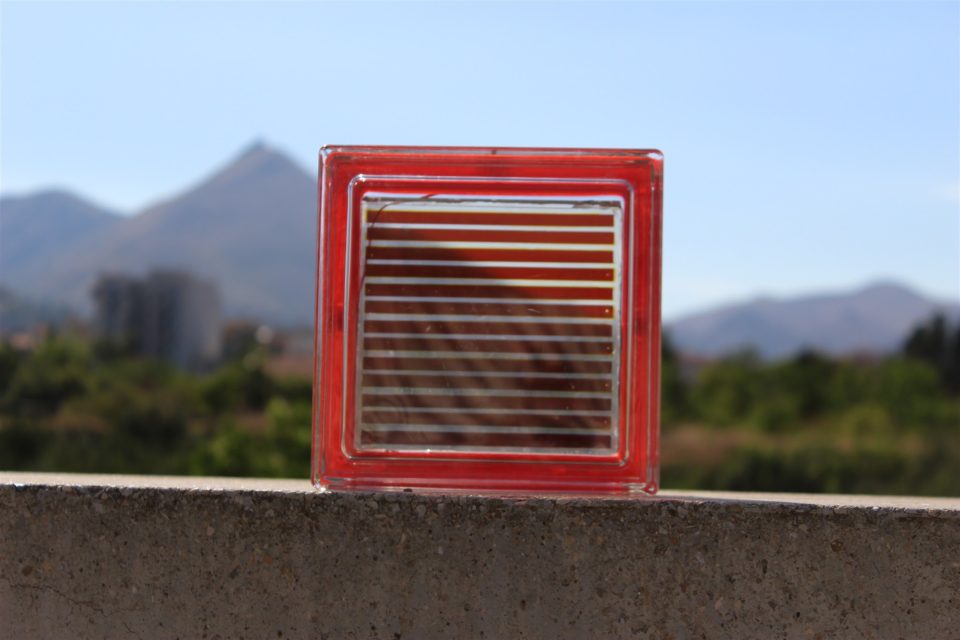 solar-glassblock-gla256-5 - MaterialDistrict