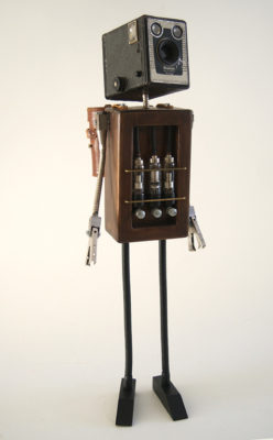 Robots made from recycled parts from old appliances - MaterialDistrict