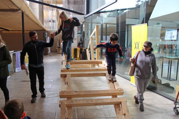 Self-supporting wooden pedestrian bridge was inspired by Da Vinci ...