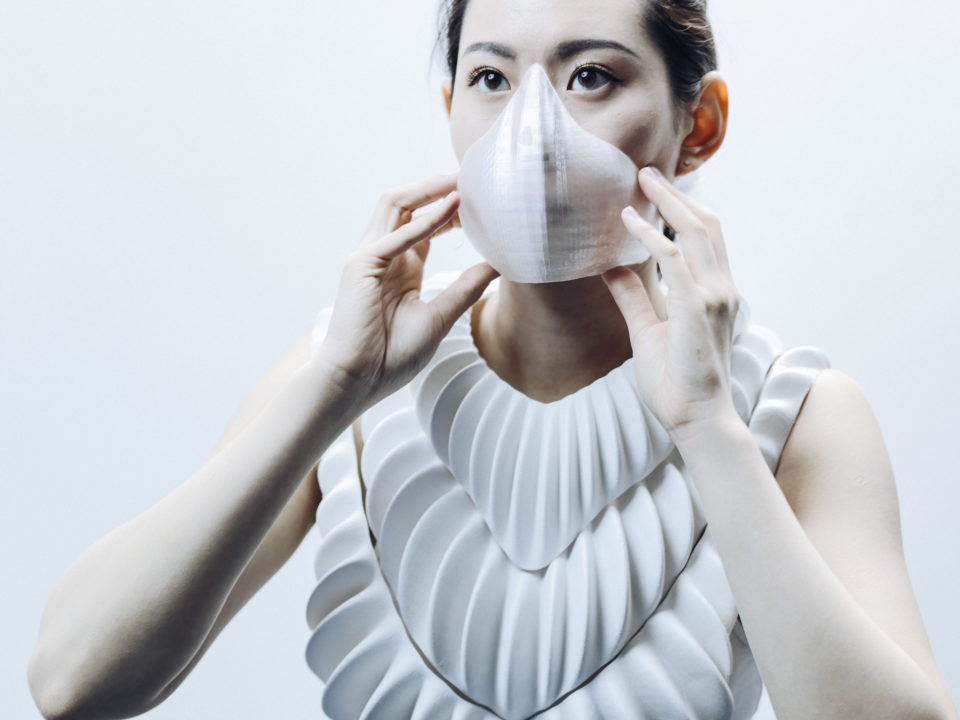 3D printed garment Amphibio helps you to breathe underwater ...