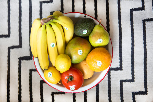 Plant-based Apeel coating slows produce spoilage - MaterialDistrict
