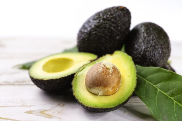Plant-based Apeel coating slows produce spoilage - MaterialDistrict