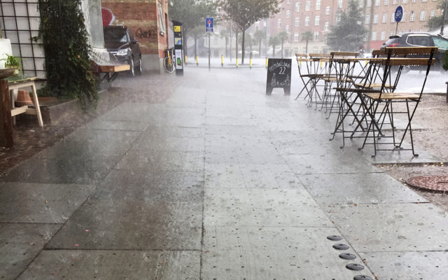 Climate Tile’s pilot pavement to prevent floods - MaterialDistrict