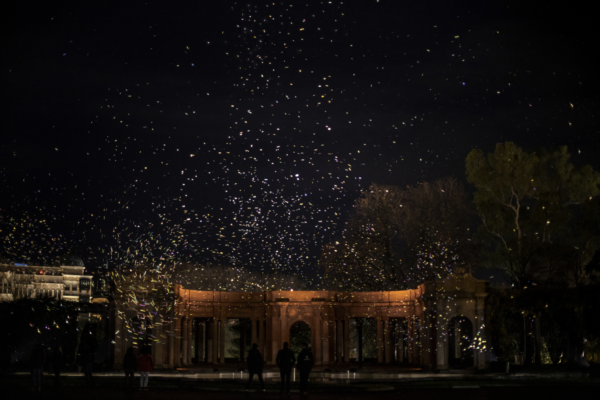 A more sustainable alternative to fireworks inspired by fireflies ...