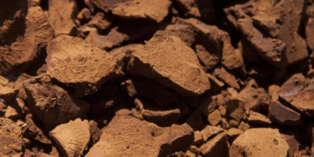 From iron sludge to ceramic products - MaterialDistrict