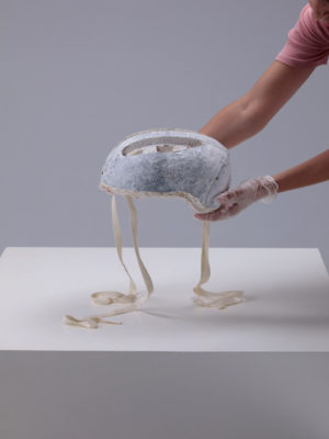 A bicycle helmet made of mycelium and hemp - MaterialDistrict
