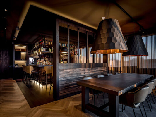 Bog Oak - MaterialDistrict