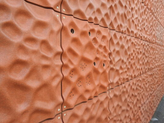 A nature-inclusive façade made of biocomposite - MaterialDistrict