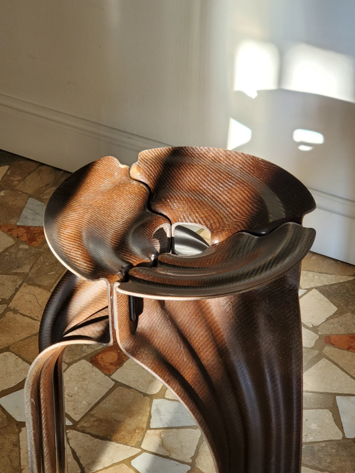 A stool made of flax fibre composite - MaterialDistrict