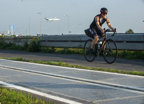 A bicycle path made of solar panels - MaterialDistrict