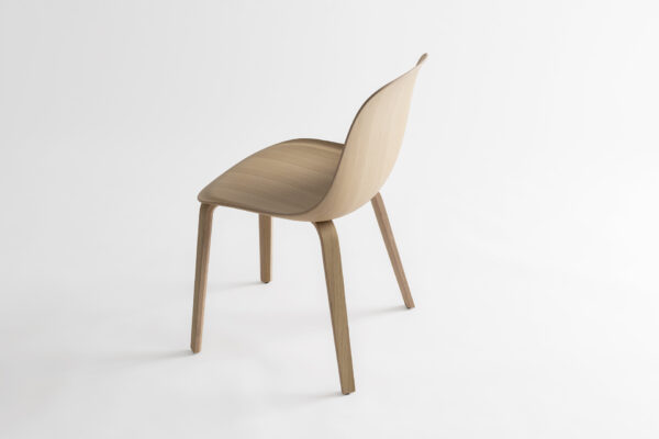 A 3D formed veneer chair - MaterialDistrict