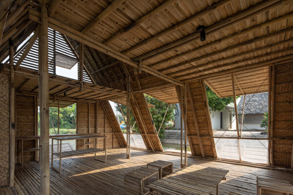 Floating bamboo houses - MaterialDistrict
