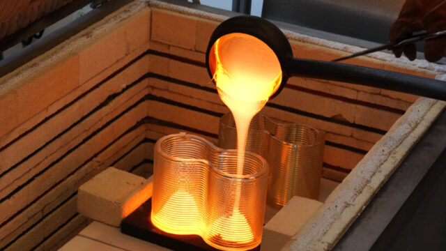 3D printed glass construction blocks - MaterialDistrict