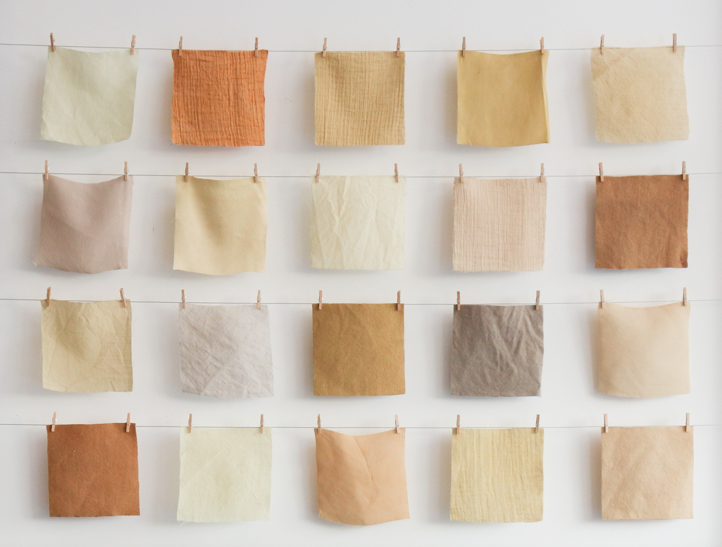 Seaweed dyed woolen carpet - MaterialDistrict