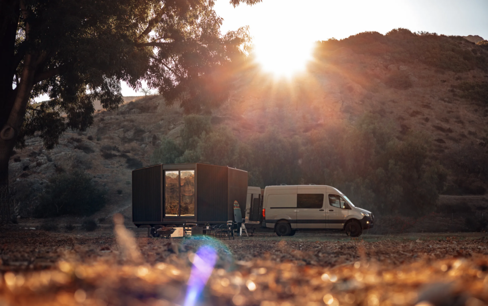 3D Printed Mobile Homes Made From Recycled Plastic - MaterialDistrict