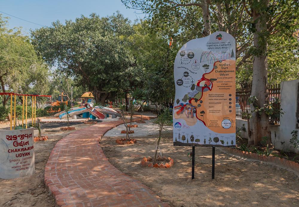 Public Park in Ahmedabad Applies Recycled Materials and Inclusive ...