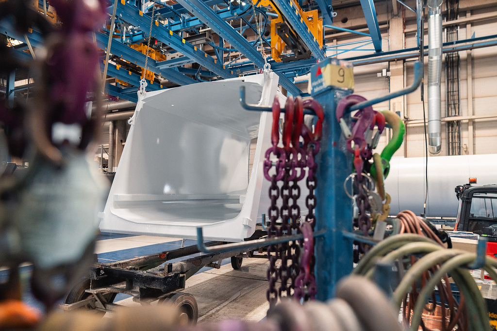 Electric Waste Collection Vehicle Demonstrates Circular Manufacturing ...