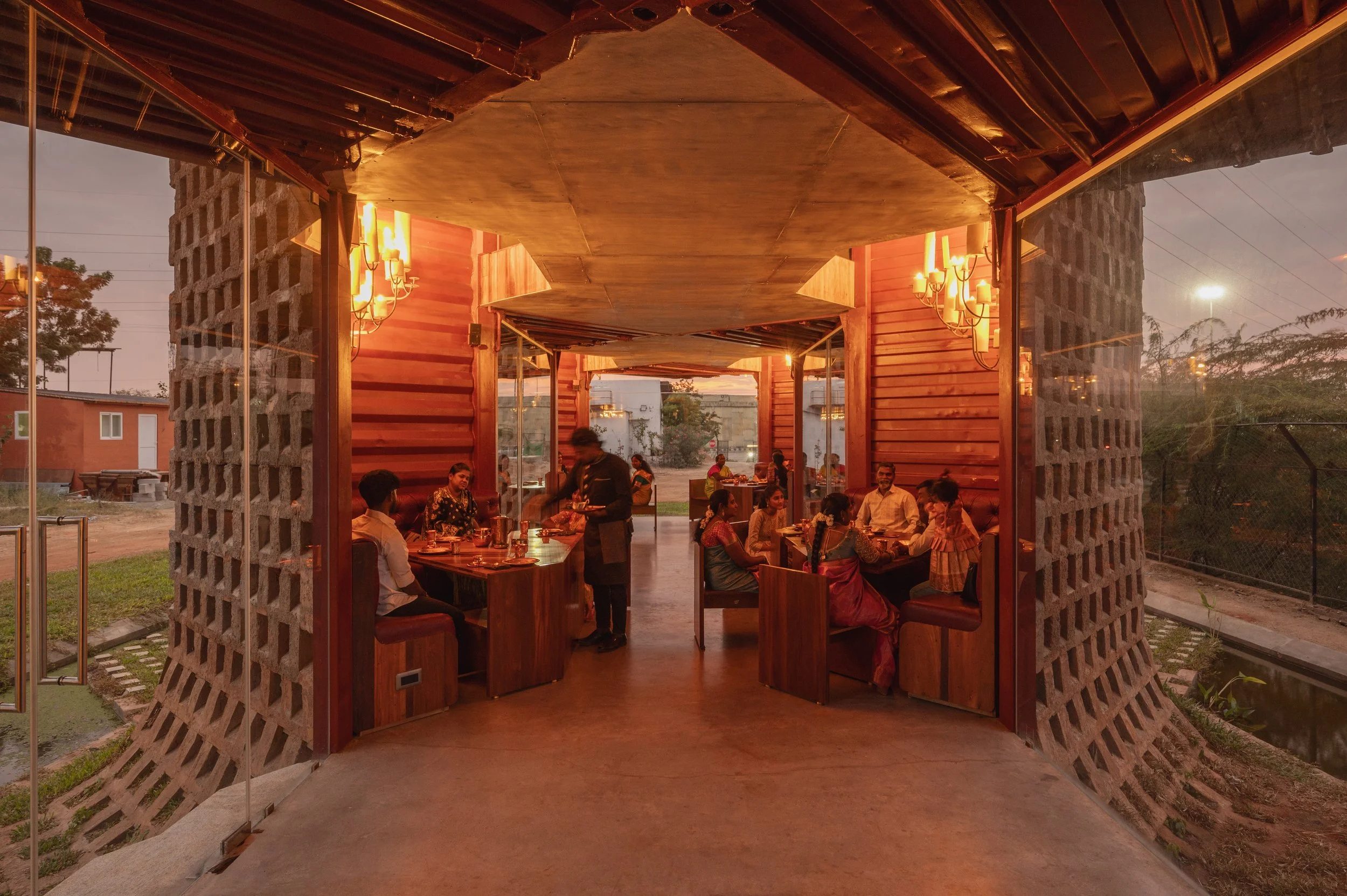 Shipping Containers And Earth Combine In Climate-Responsive Restaurant ...