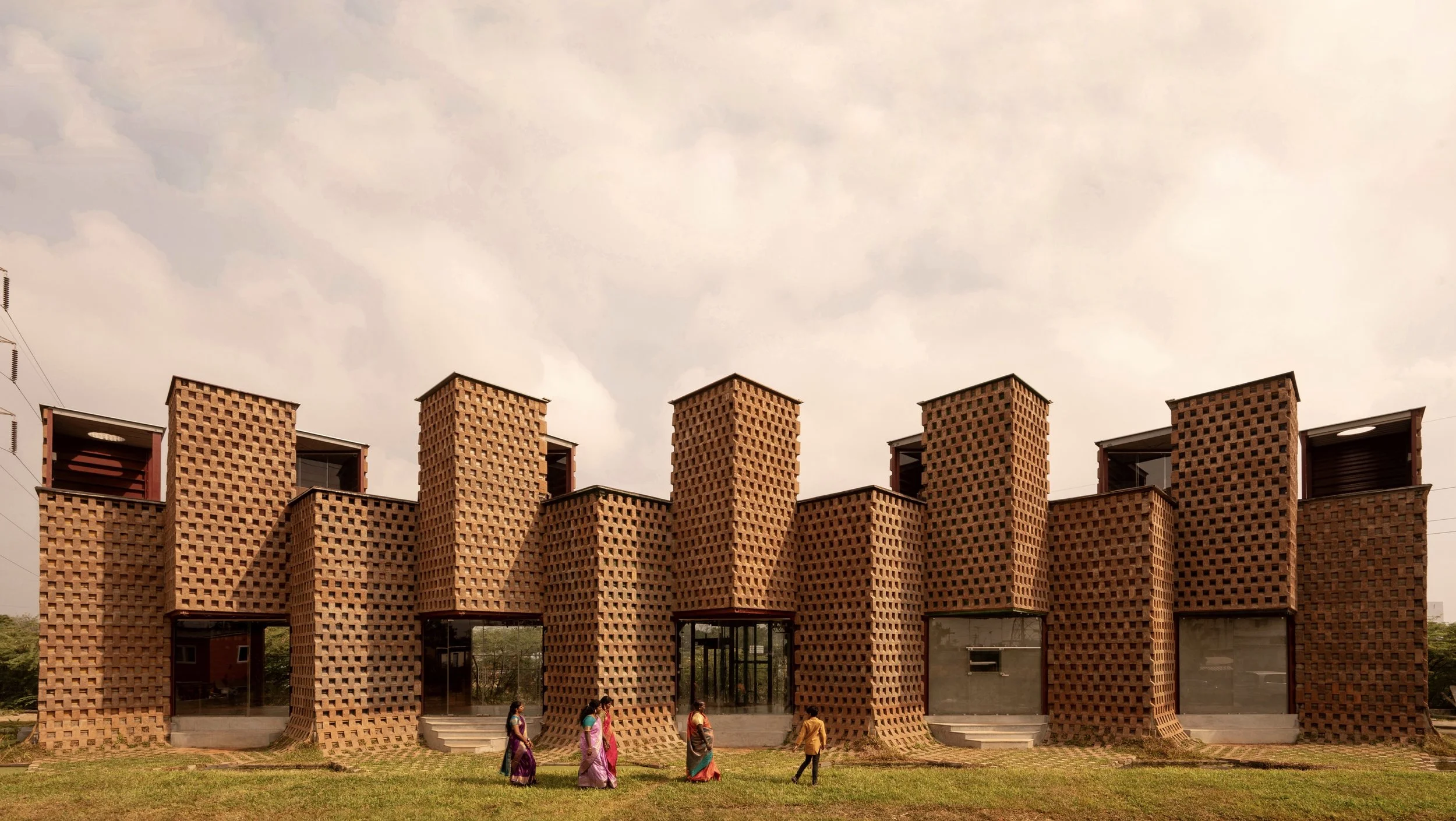 Shipping Containers And Earth Combine In Climate-Responsive Restaurant ...