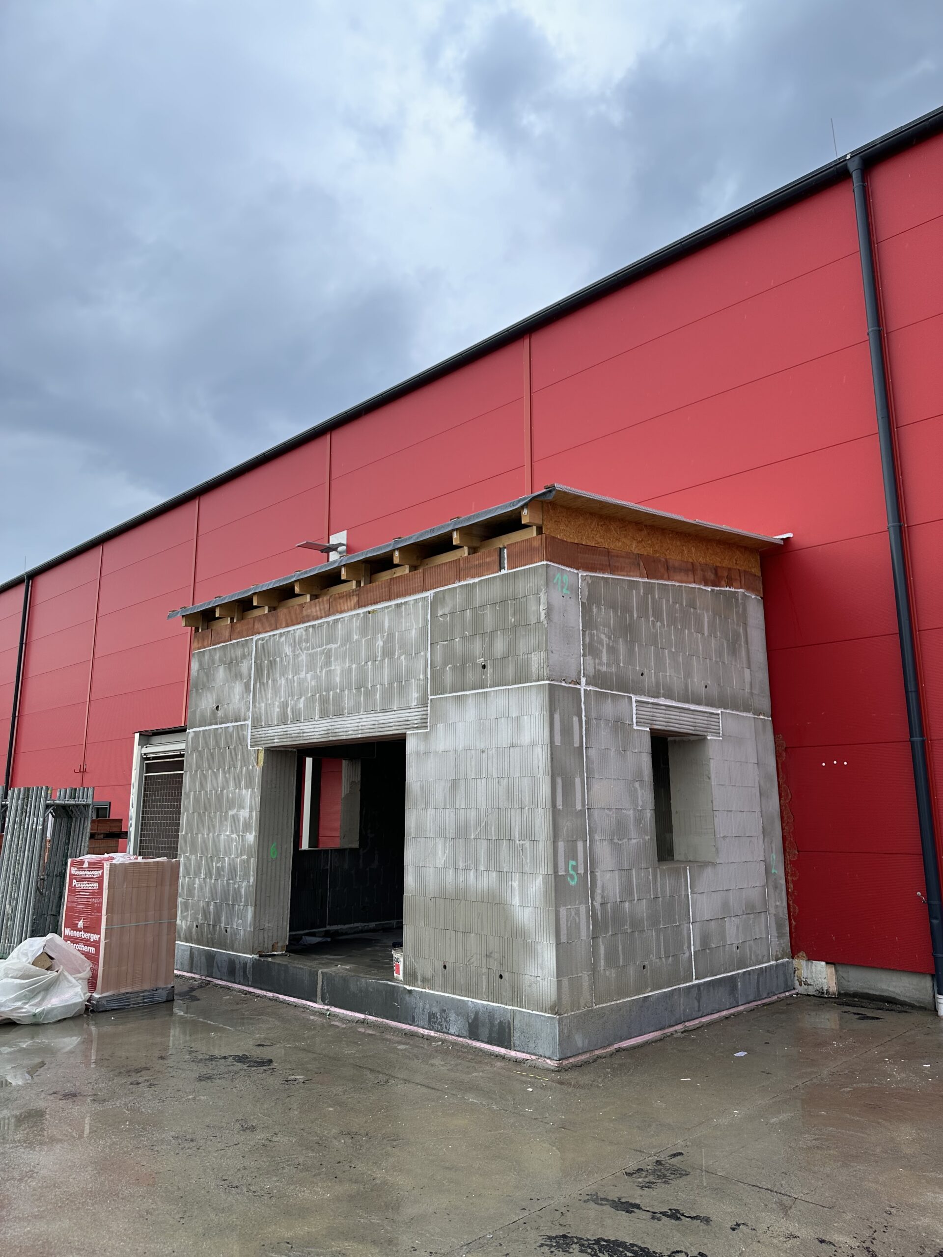 Reusable Brick Walls Enable Circular Construction With Up To 60% Lower ...